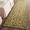 Safavieh Chelsea Scroll Hand Hooked Wool Rug