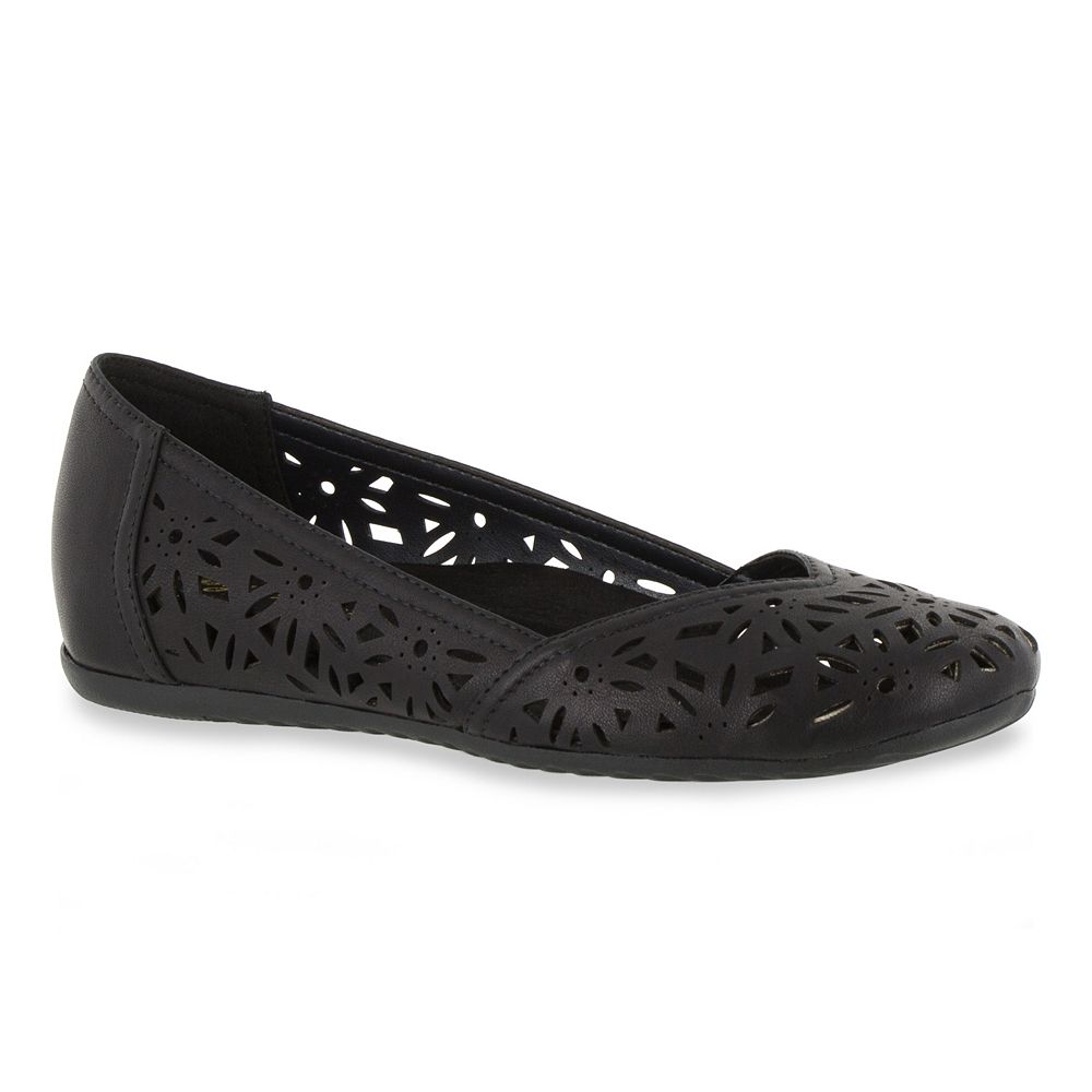 Easy Street Charlize Women's Hidden Wedge Flats