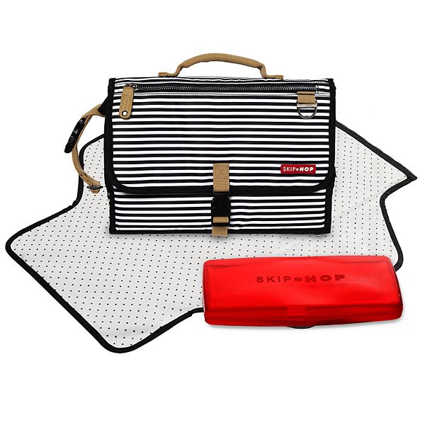 Skip Hop Pronto Diaper Clutch Changing Station