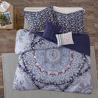 Intelligent Design Skye Boho Comforter Set with Throw Pillows