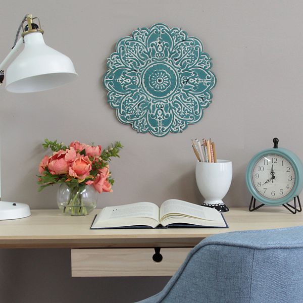 Stratton Home Decor Small Medallion Wall Decor