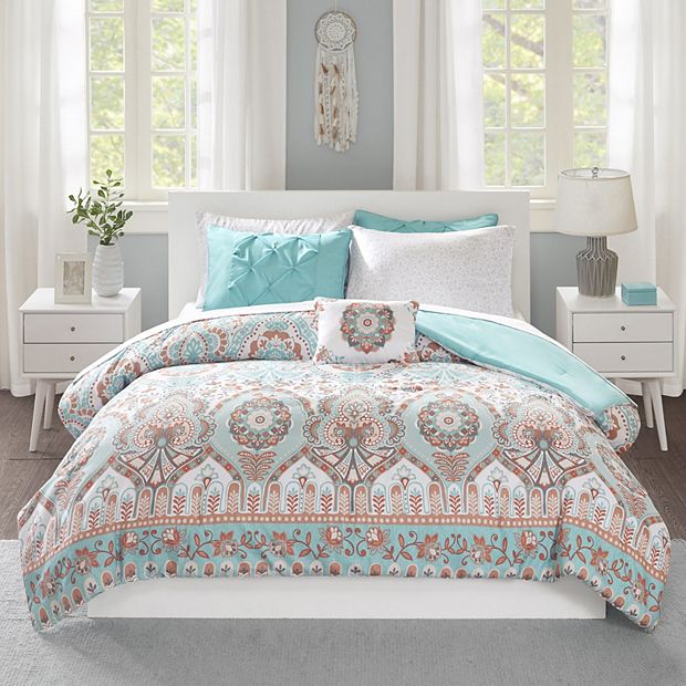 Intelligent Design Avery Boho Comforter Set with Bed Sheets and Throw Pillow