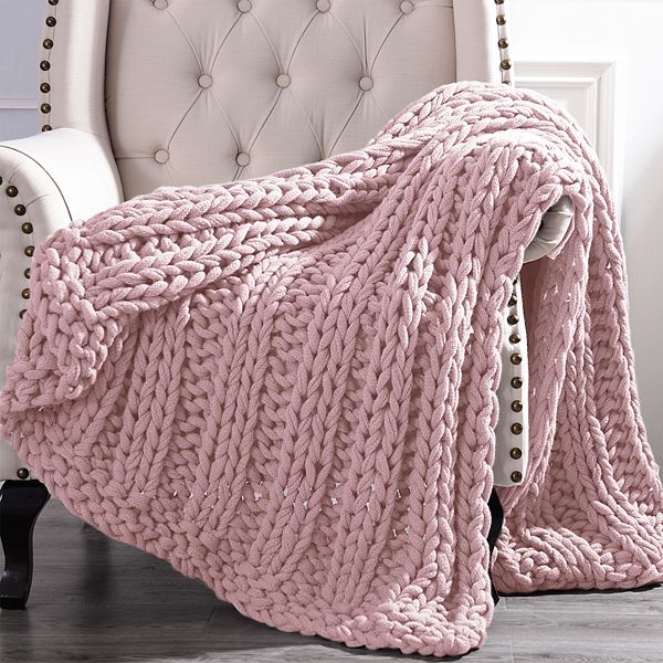 Modern Threads Chunky Knit Throw