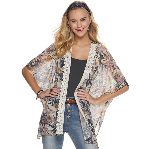 Juniors' Rewind Crochet Trim Kimono