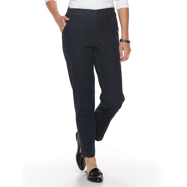Petite Croft & Barrow® Classic Pull-On Tapered Jeans
