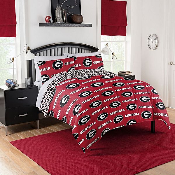 Georgia NCAA Queen Bed Set by The Northwest