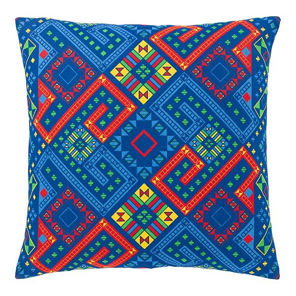 Decor 140 Edwin Throw Pillow