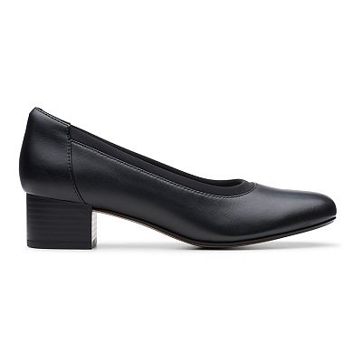 Clarks chartli store