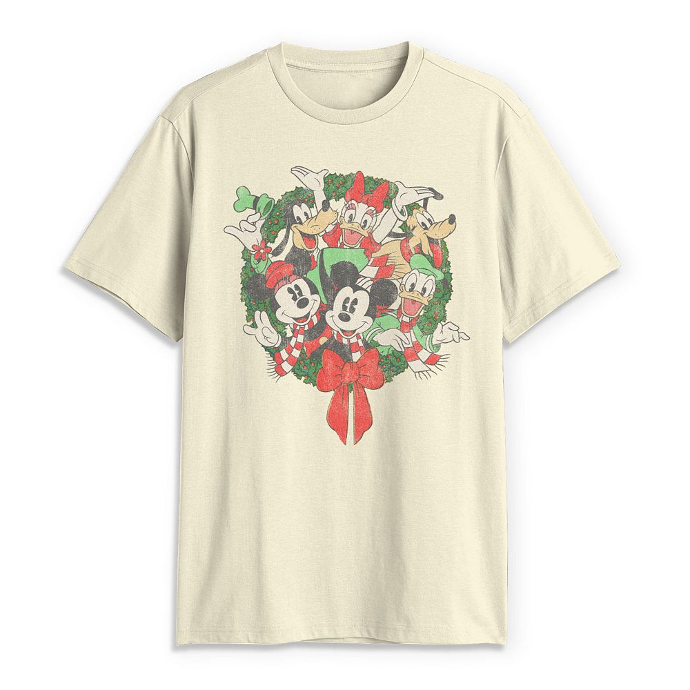 Disney's Group Shot Christmas Wreath Men's Tee