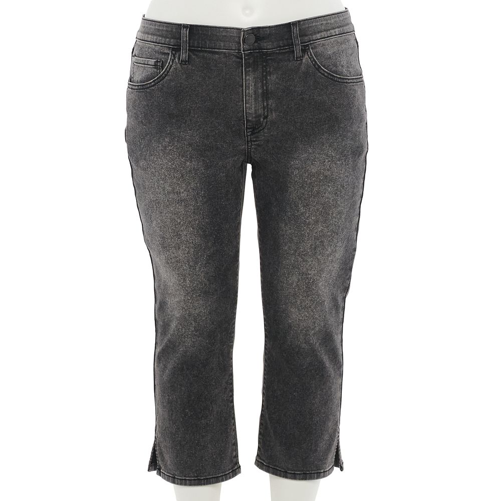 Plus Size EVRI™ Cuffed Capri Jeans