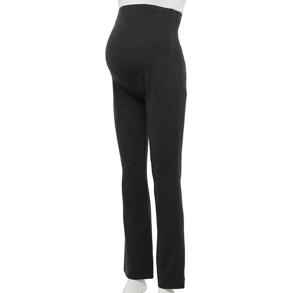 Yoga pants at kohl's store