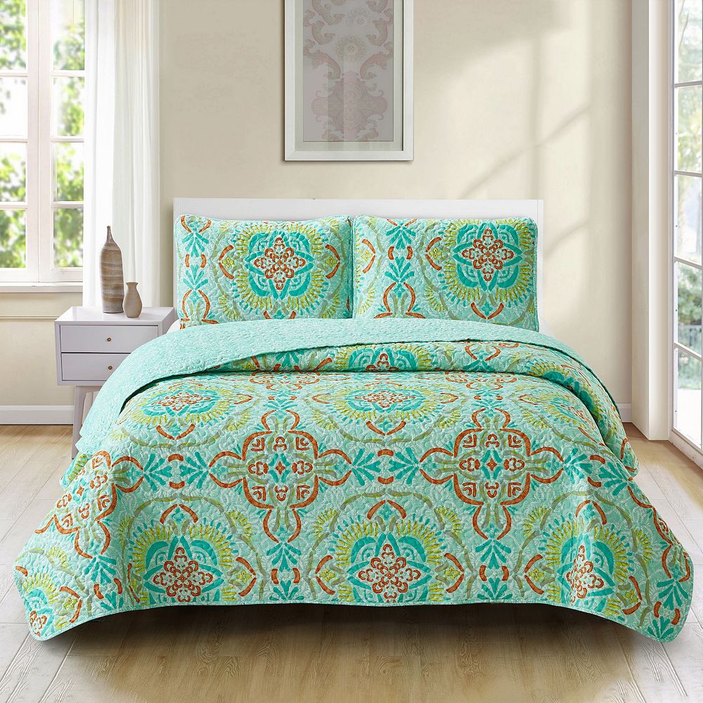 Harper Lane Regina Quilt Set with Shams