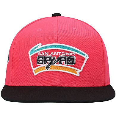 Men's Mitchell & Ness Pink San Antonio Spurs Hardwood Classics Snapback Hat