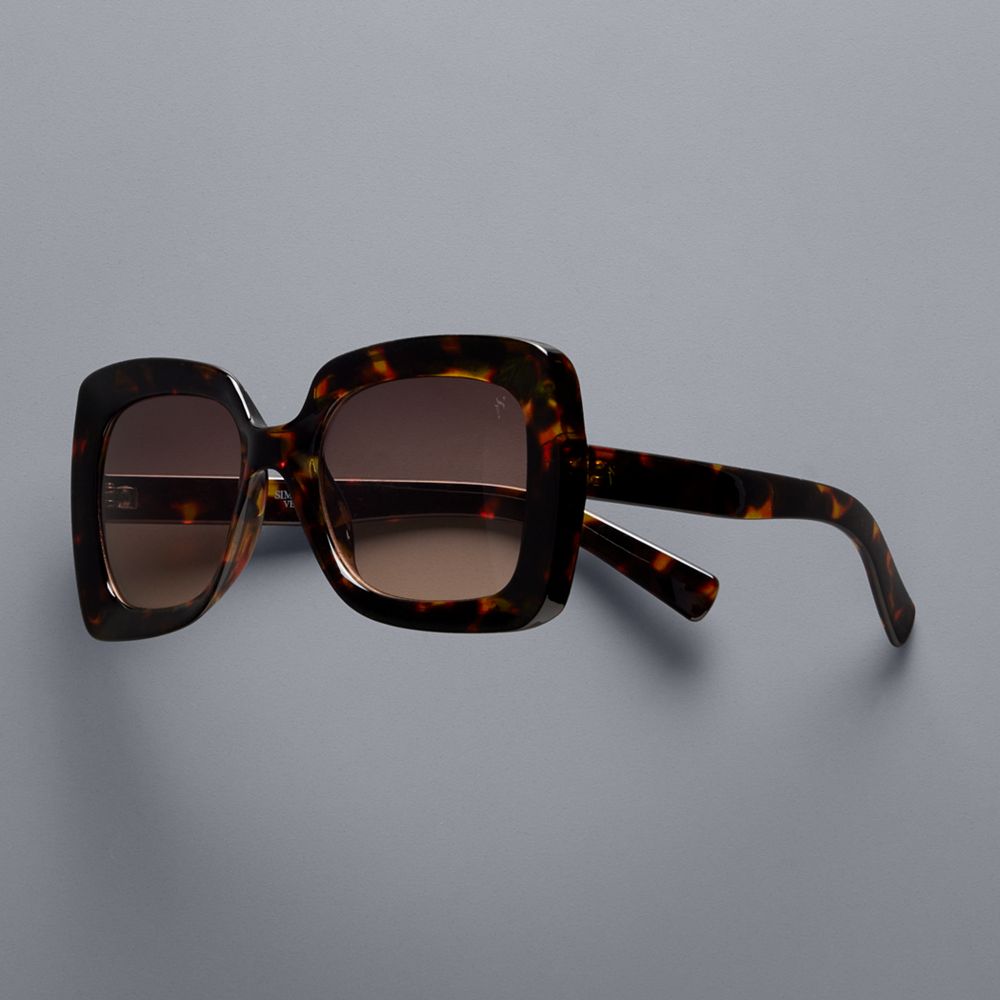 Women's Simply Vera Vera Wang Kym Oversized Plastic Square 22mm Sunglasses