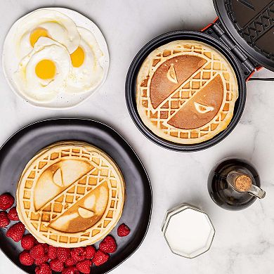 Uncanny Brands Marvel Deadpool Waffle Maker - Merc With a Mouth on Your ...
