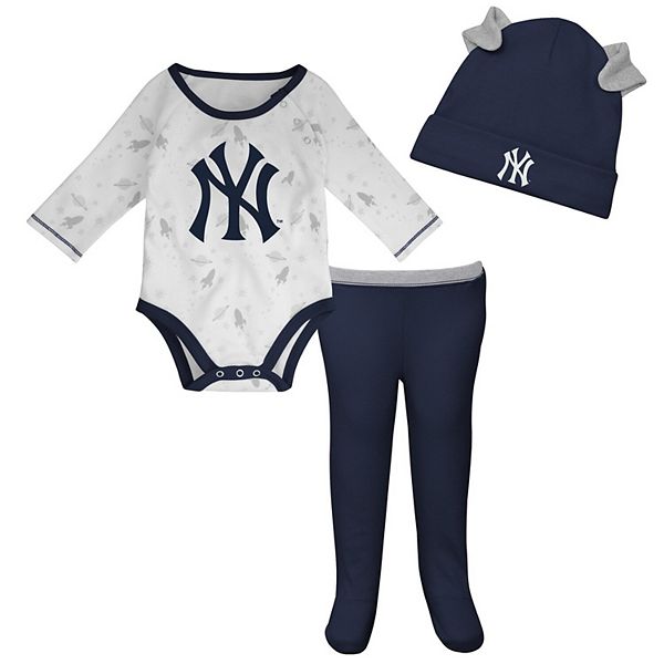 Newborn & Infant Navy/White New York Yankees Dream Team Bodysuit Hat ...