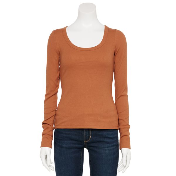Juniors' SO® Slim Fit Scoopneck Long Sleeve Top