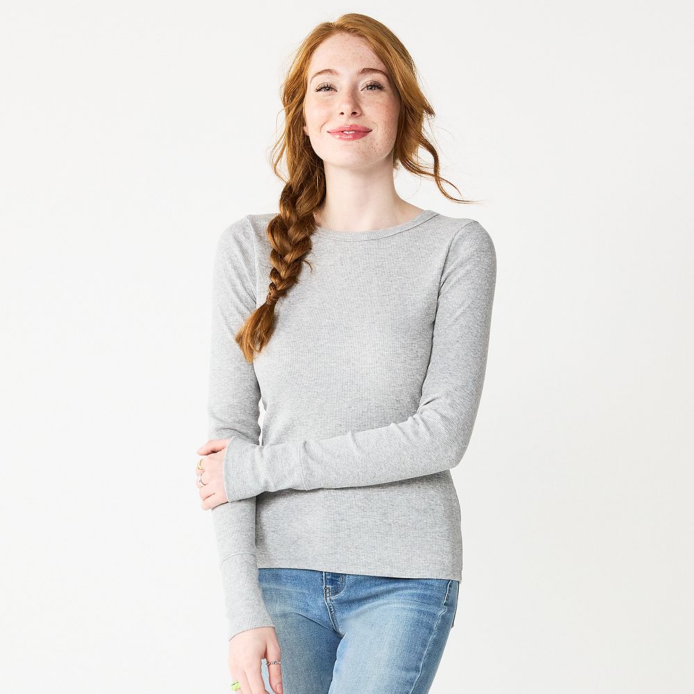 Juniors' SO® Slim Fit Scoopneck Long Sleeve Top