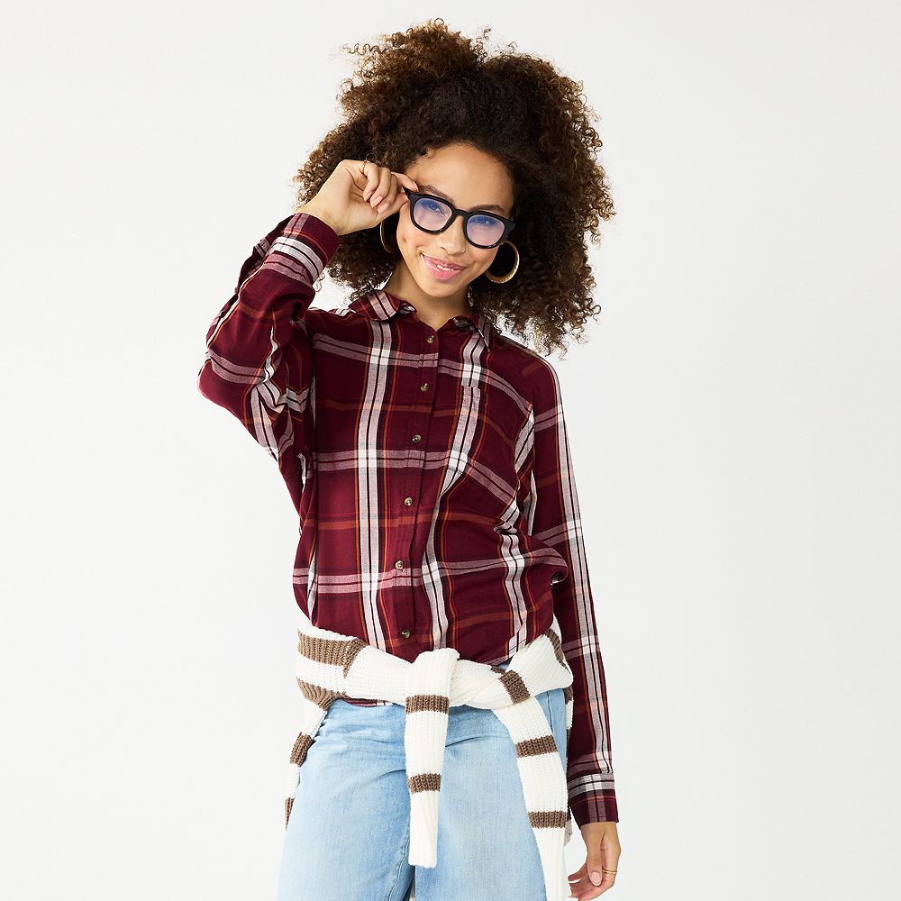 Juniors' SO® Long Sleeve Button Down Shirt