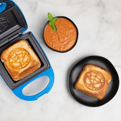 Uncanny Brands Marvel Eat The Universe Spider-Man Grilled Cheese ...