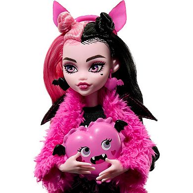 Mattel Monster High Draculaura Creepover Party Doll & Sleepover Set