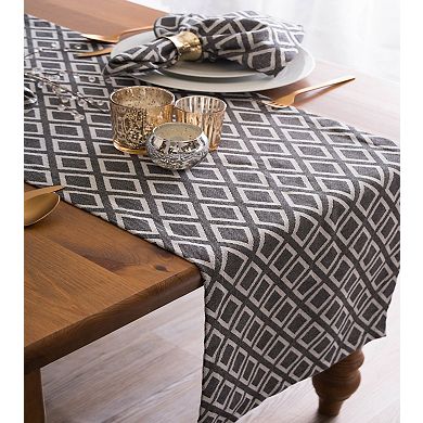 Diamond Pattern Table Runner