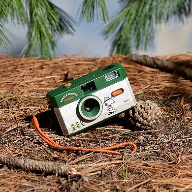 Peanuts Beagle Scout Collection FC-11 35mm Snoopy Camera