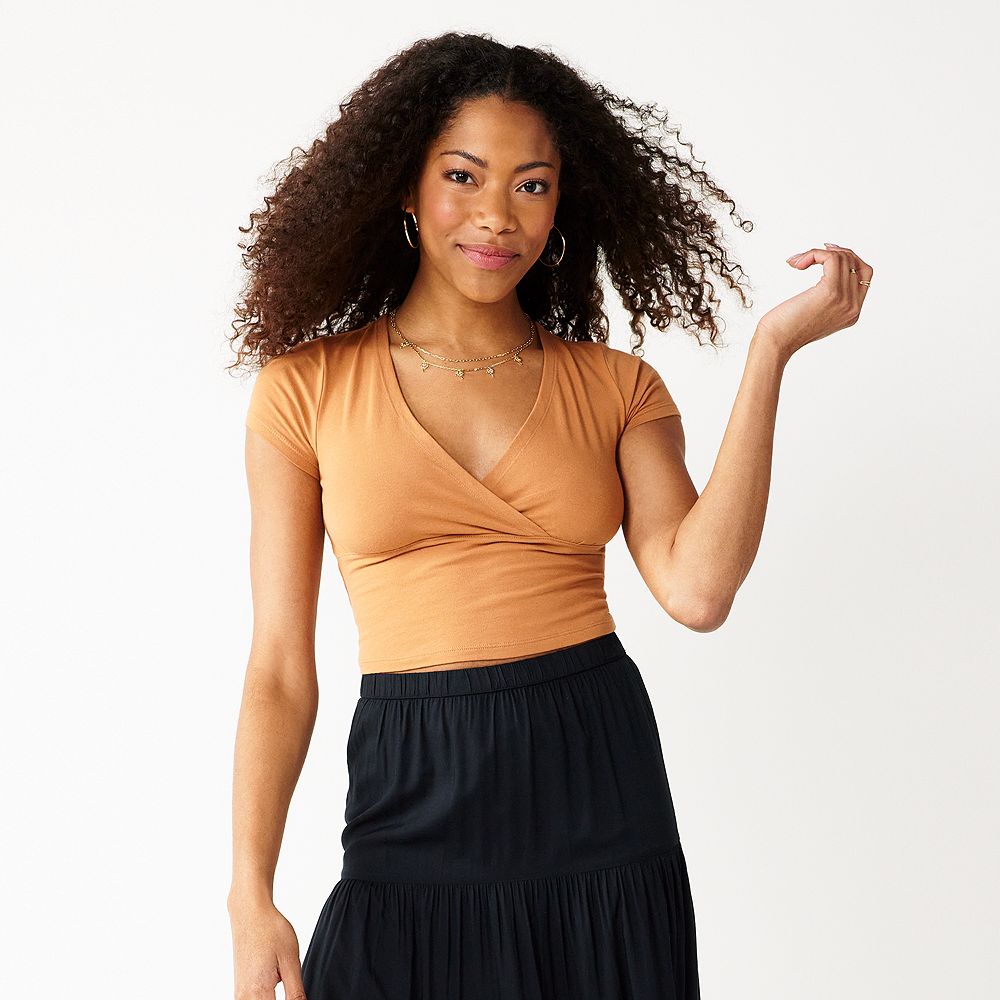 Juniors' SO® Cropped Wrap Tee