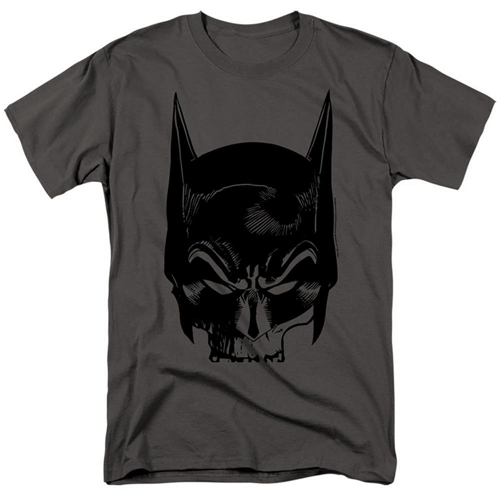 Batman Skull On Gray Short Sleeve Adult T-shirt