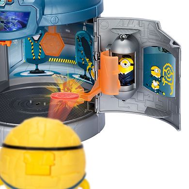 Despicable Me 4 Mega Minions Transformation Chamber Playset