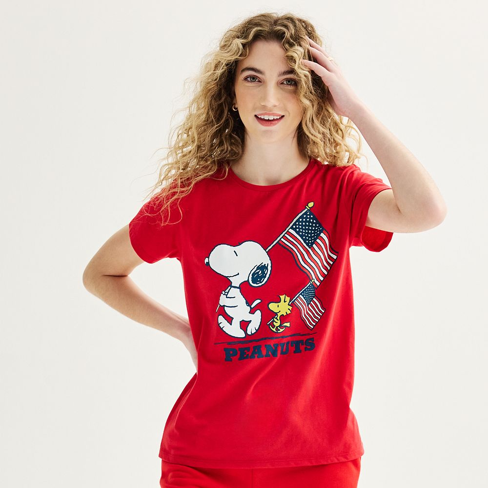 Women's Snoopy Flag Pose Graphic Tee