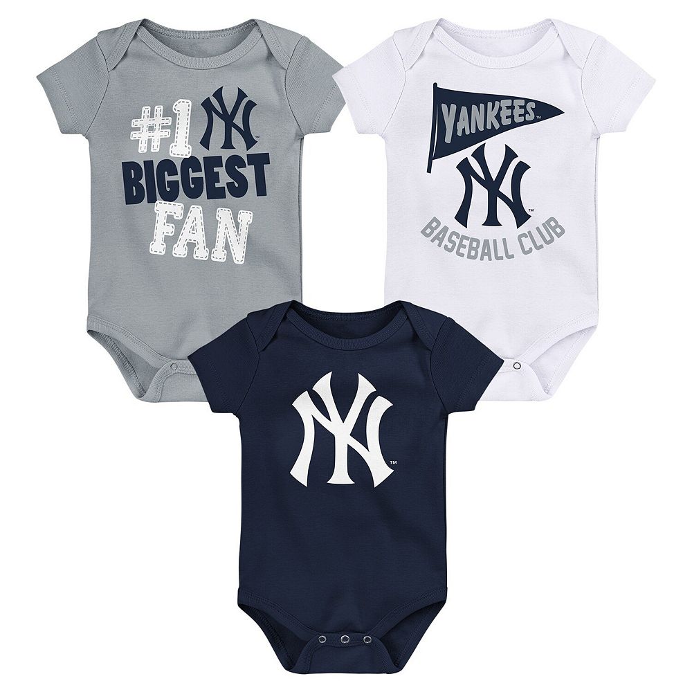Newborn & Infant Fanatics Branded New York Yankees Fan Pennant 3-Pack ...