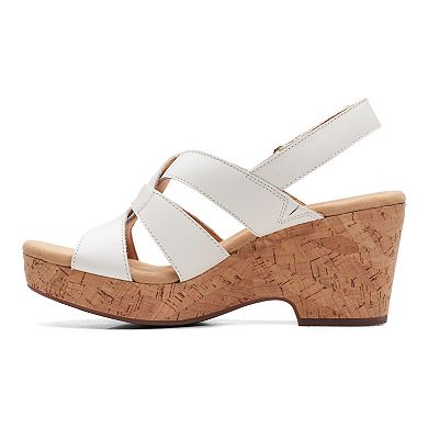 Clarks® Giselle Beach Women's Leather Wedge Sandals