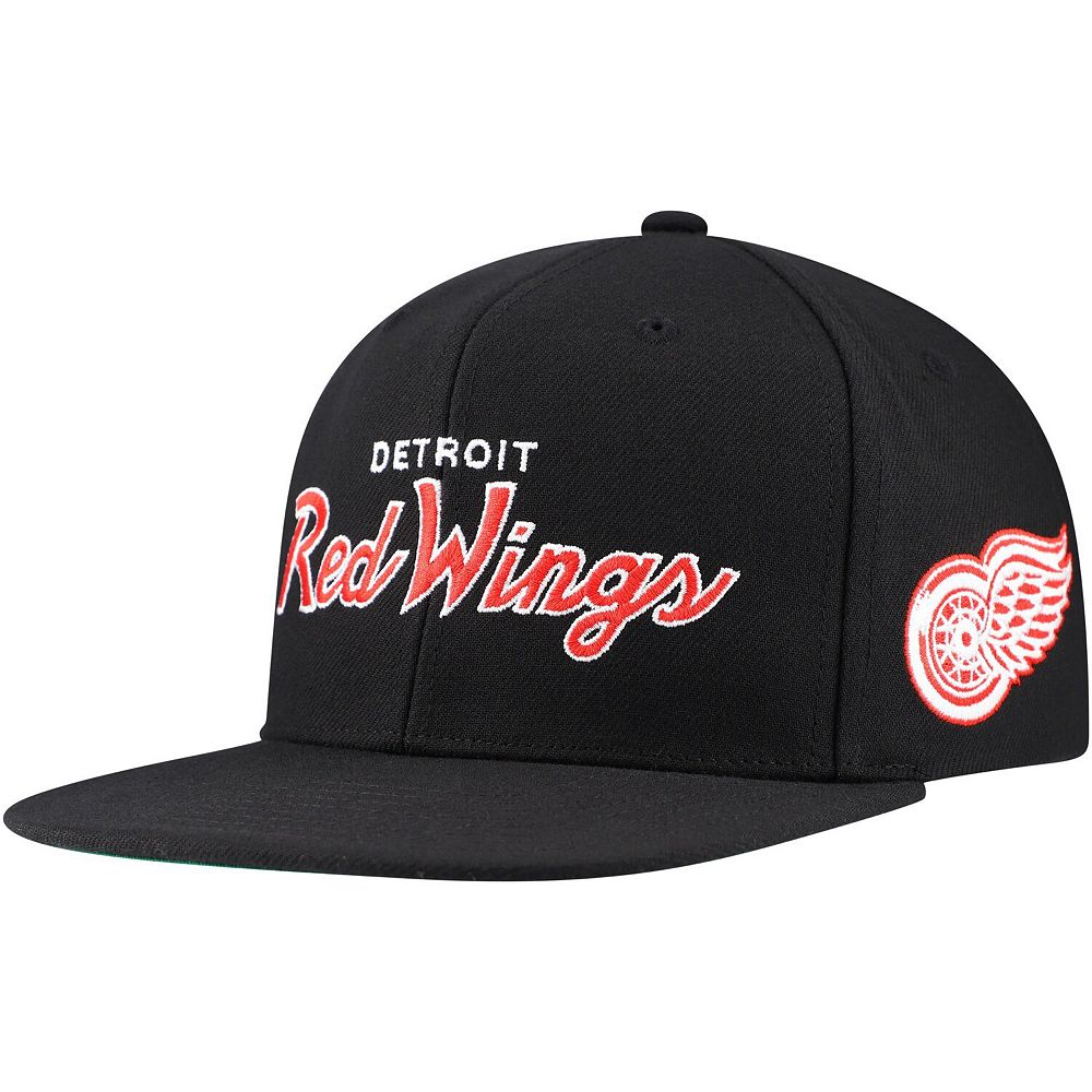 Men's Mitchell & Ness Black Detroit Red Wings Core Team Script 2.0 ...