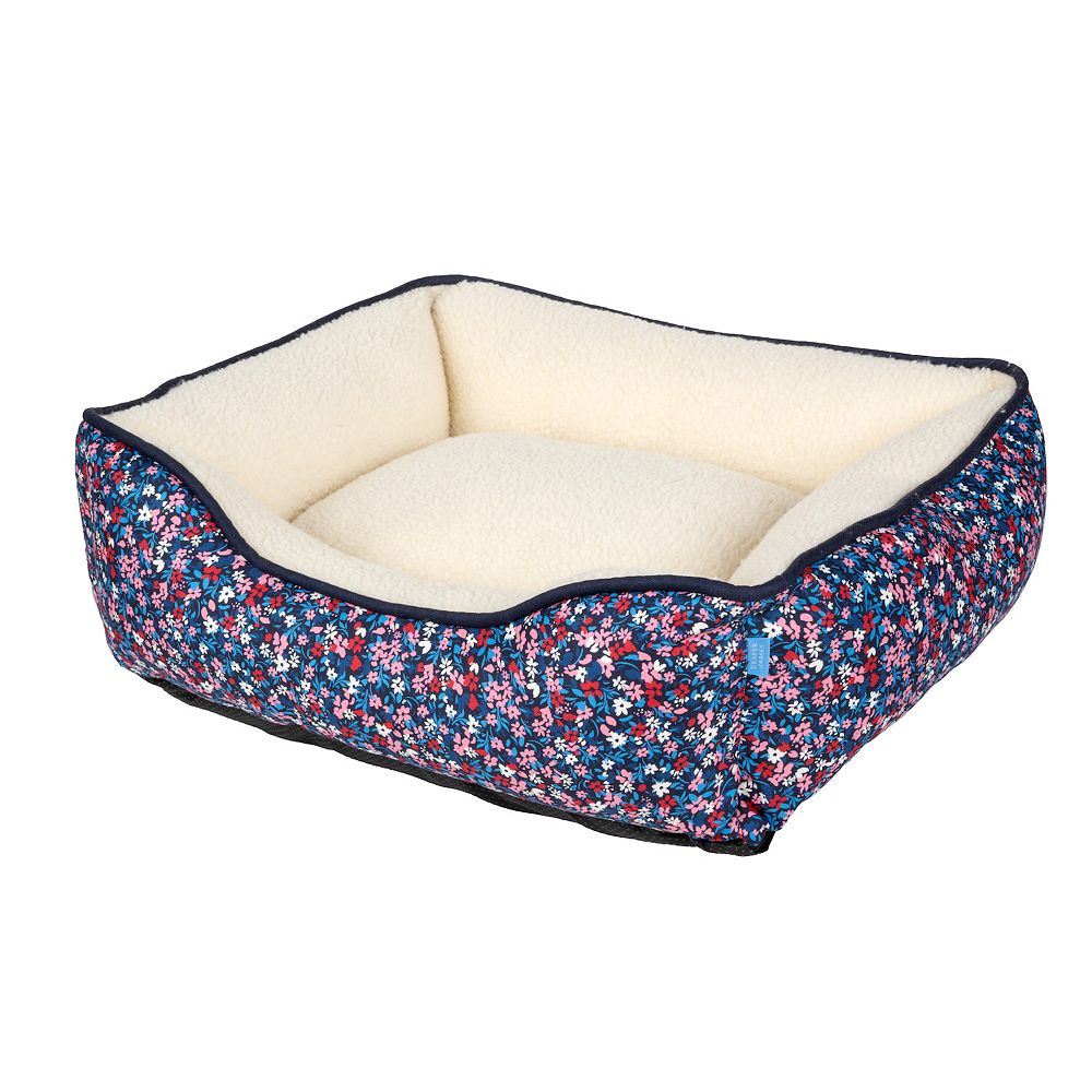 Draper James™ Sherpa Dog Bed