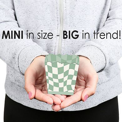 Big Dot Of Happiness Sage Green Checkered Party - Mini Favor Boxes ...