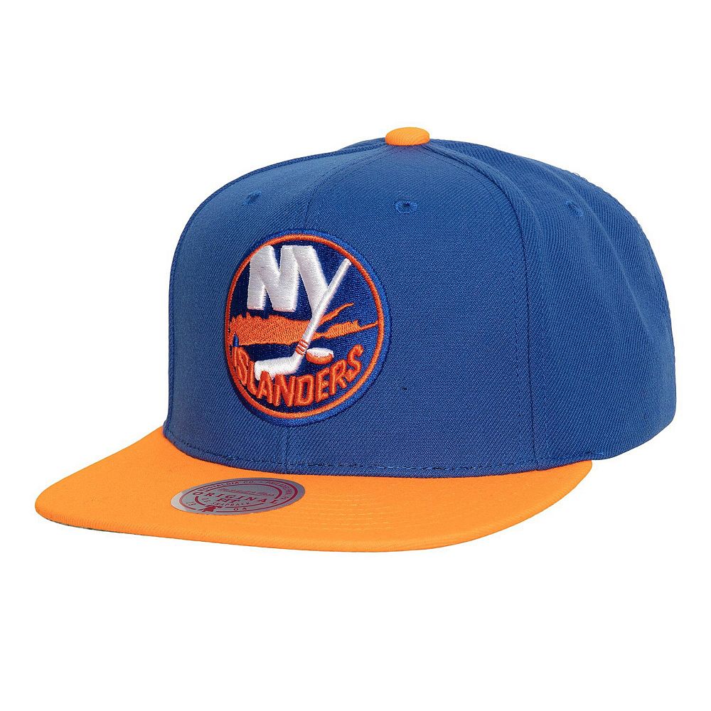 Men's Mitchell & Ness Royal New York Islanders Core Team Ground 2.0 ...