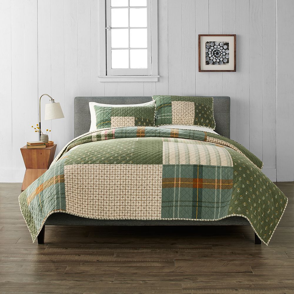 Cuddl Duds Green Patchwork Quilt Set with Shams
