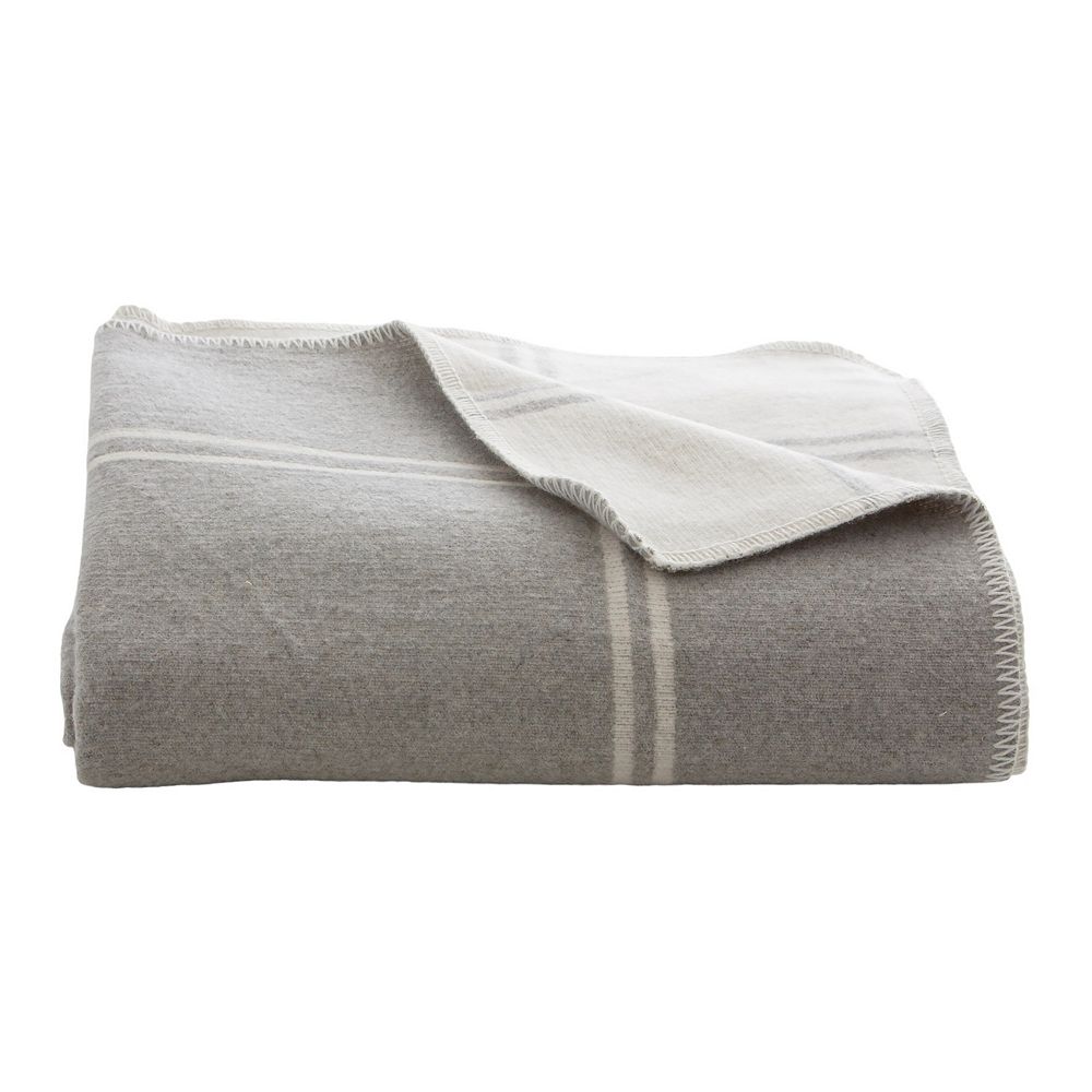 Discover Europe - Made in Spain Gray Luxury Throw