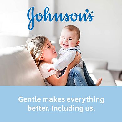 Johnson & Johnson 4-Piece Baby Bath & Skin First Touch Gift Set