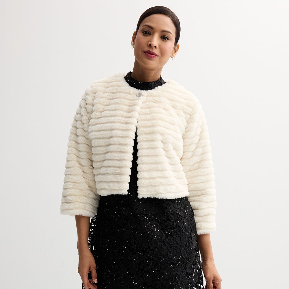 Women's Robbie Bee Wide Ribbed Faux Fur Completer