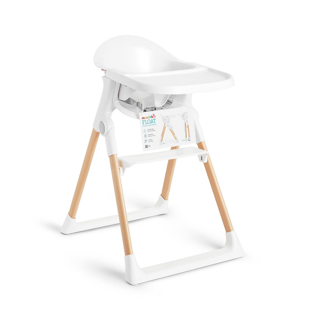 Munchkin Float™ Easy Clean Foldable High Chair