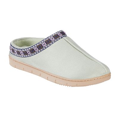 Isotoner slippers women store