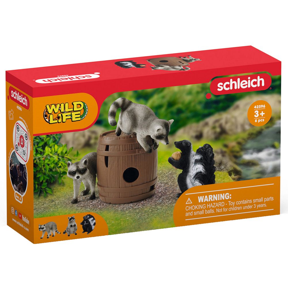 Schleich Wild Life: Nutty Mischief Animal Figurine Playset