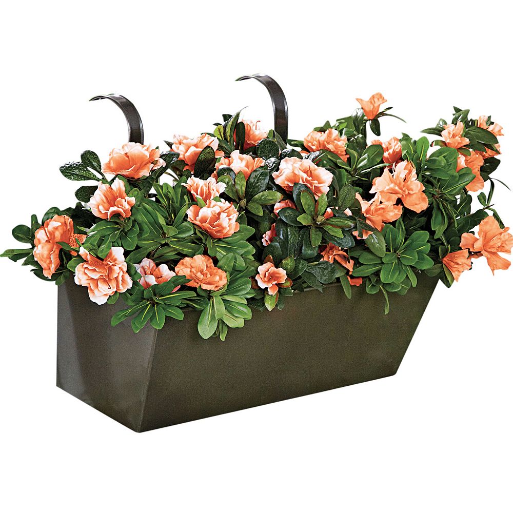 BrylaneHome Rectangular Hanging Planter