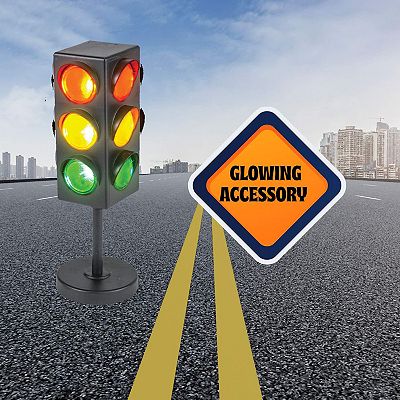 Large Traffic Light Lamp Free Photos | Huge Single Light Traffic Light