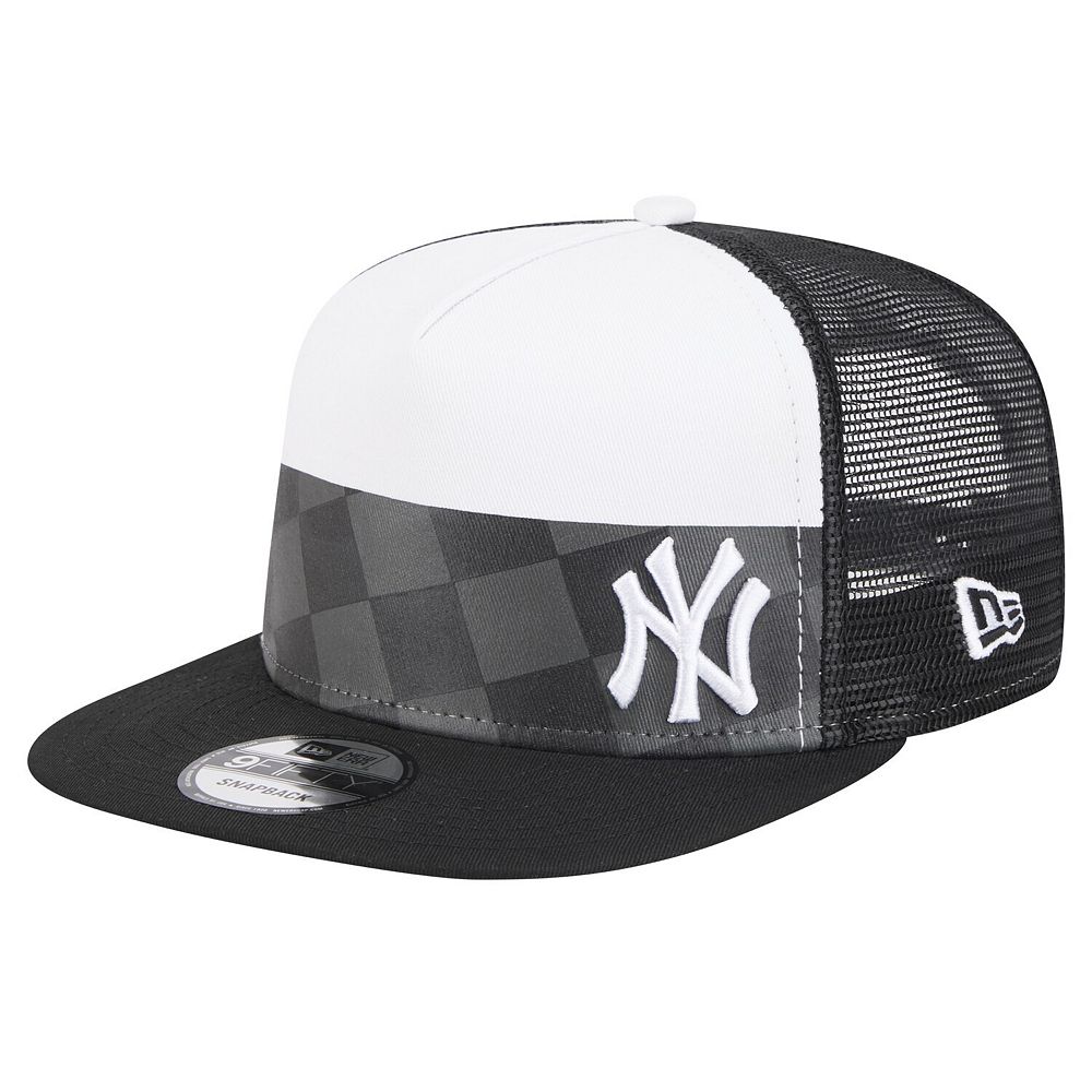 Men's New Era Black New York Yankees Checkmate Trucker 9FIFTY Snapback Hat