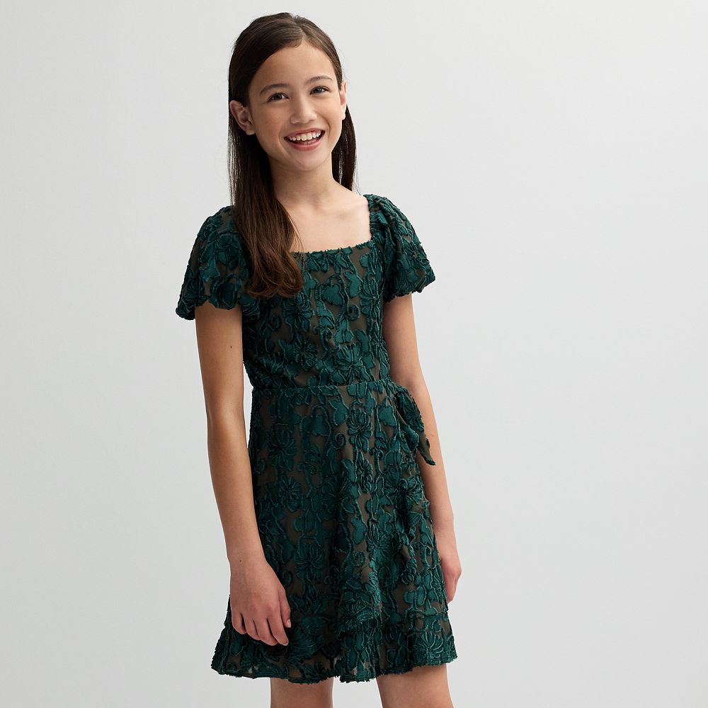 Girls 7-16 Three Pink Hearts Puffed Sleeve Dress