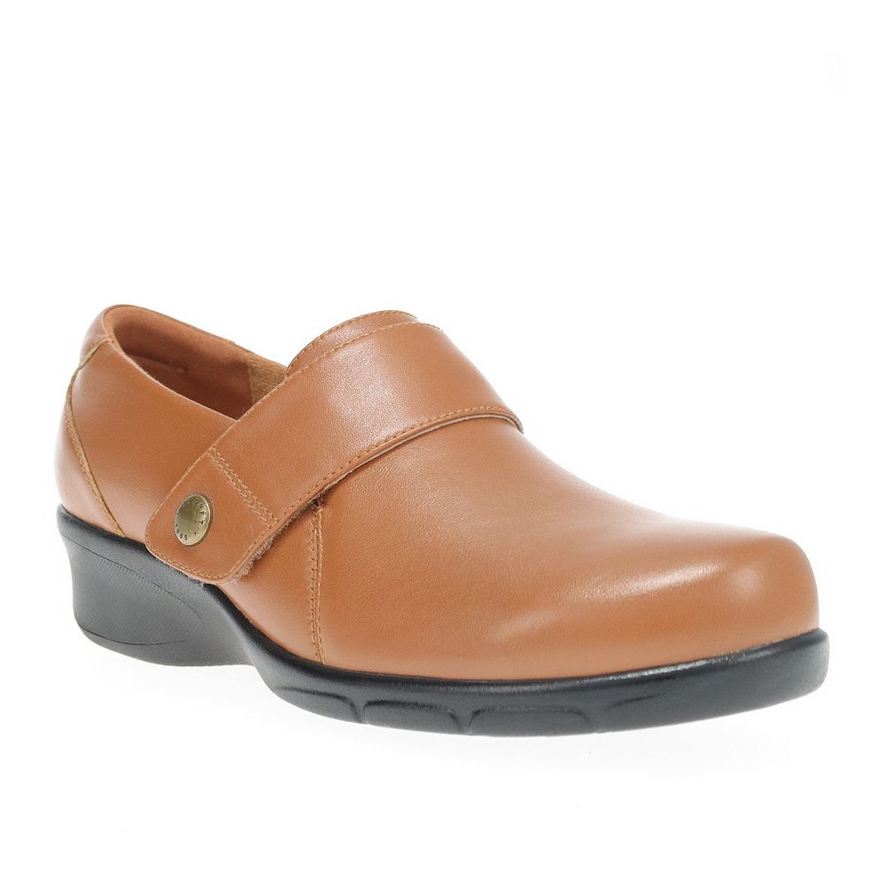 Propet Wallis Women's Comfort Dress Shoes