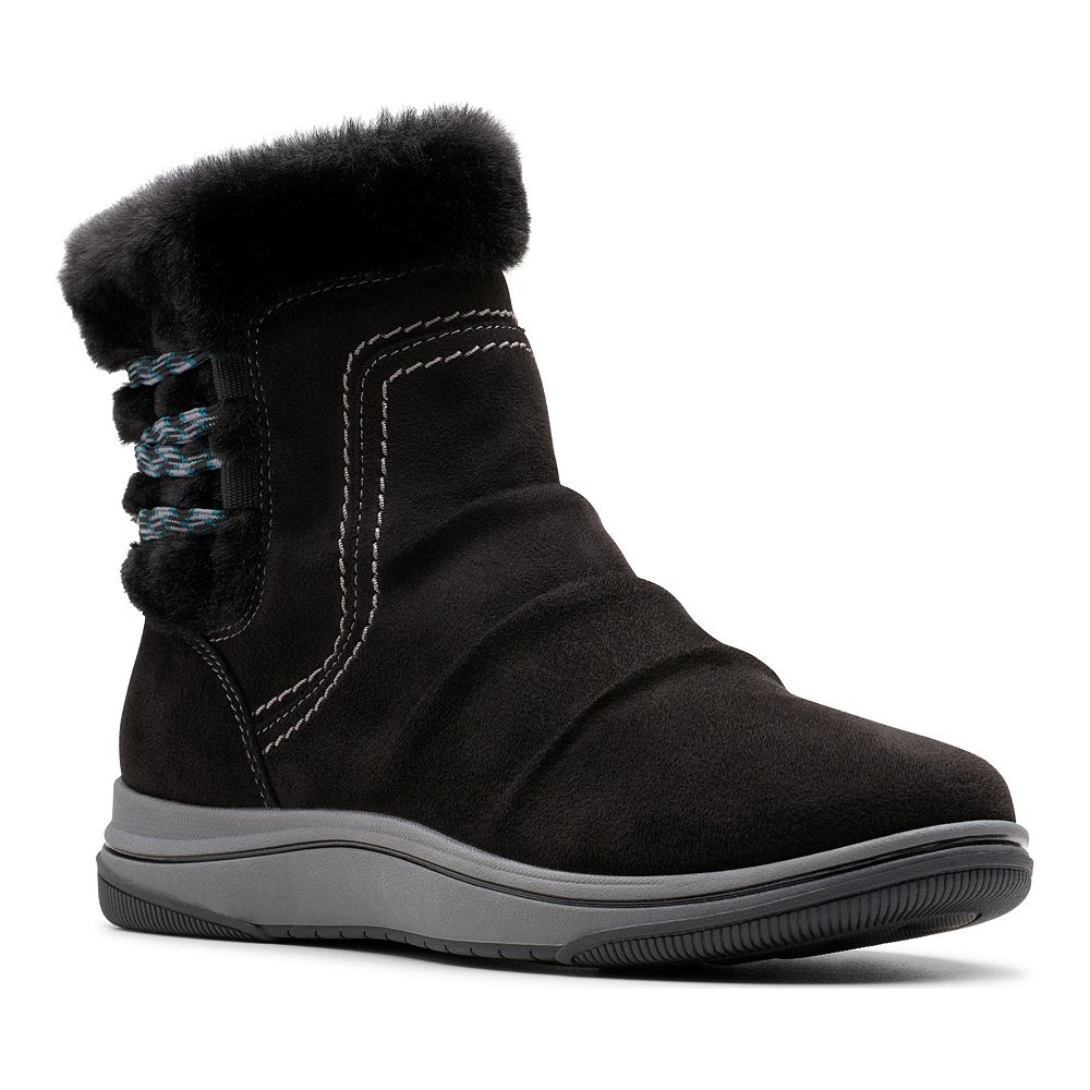 Clarks® Breeze Cozy Women's Winter Boots